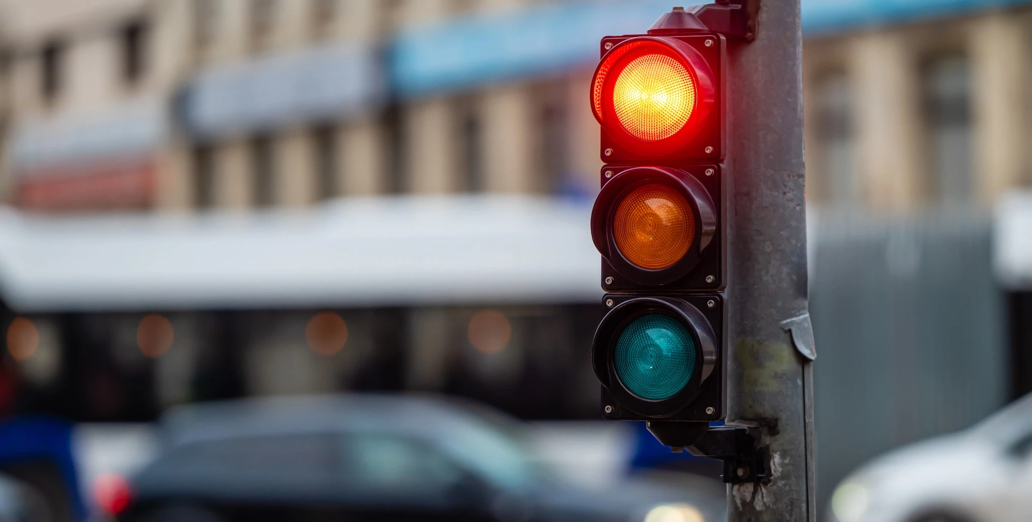 What is a Red Light Camera? How Does It Work? - Aaxel