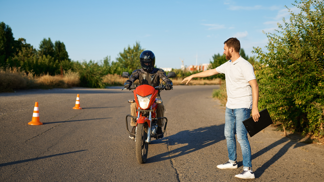 How to Get a Motorcycle License in Ontario - Aaxel